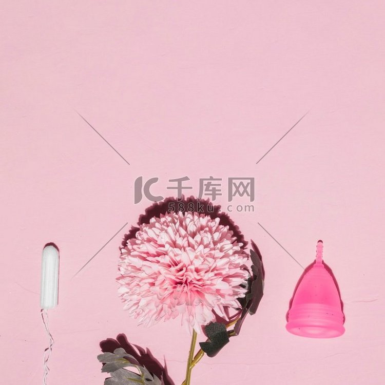 带卫生棉条月经杯的顶视图花高清摄影大图 千库网