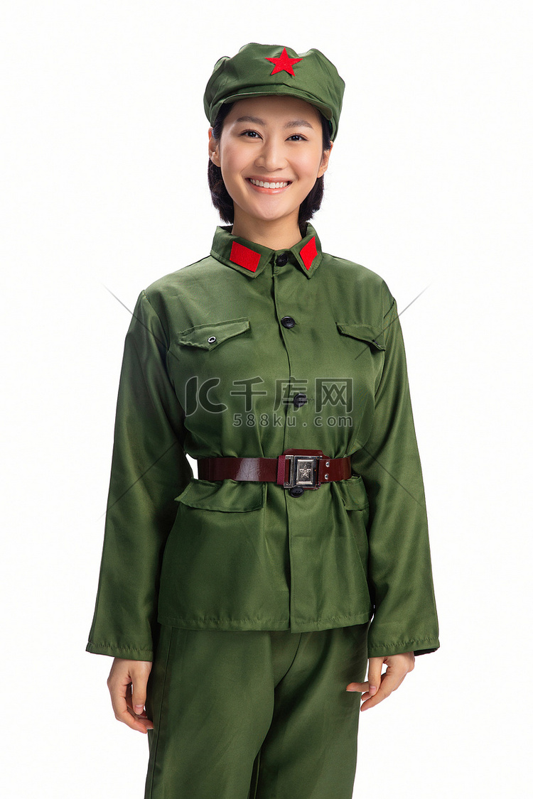 穿军装的青年女人高清摄影大图 千库网