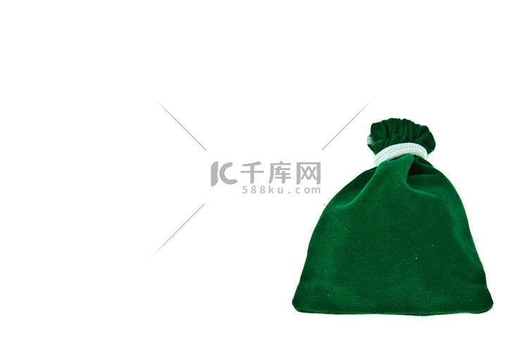 孤立在白色背景上的红色天鹅绒袋高清摄影大图 千库网