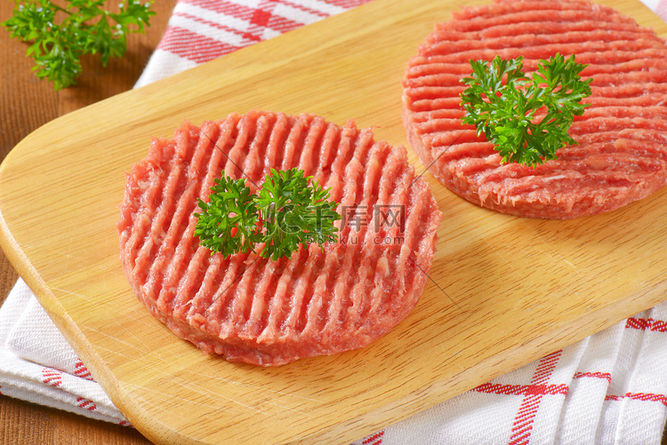 生汉堡肉饼高清摄影大图 千库网