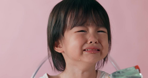 小孩哭泣卡通图 MP4 素材 图片 千库网
