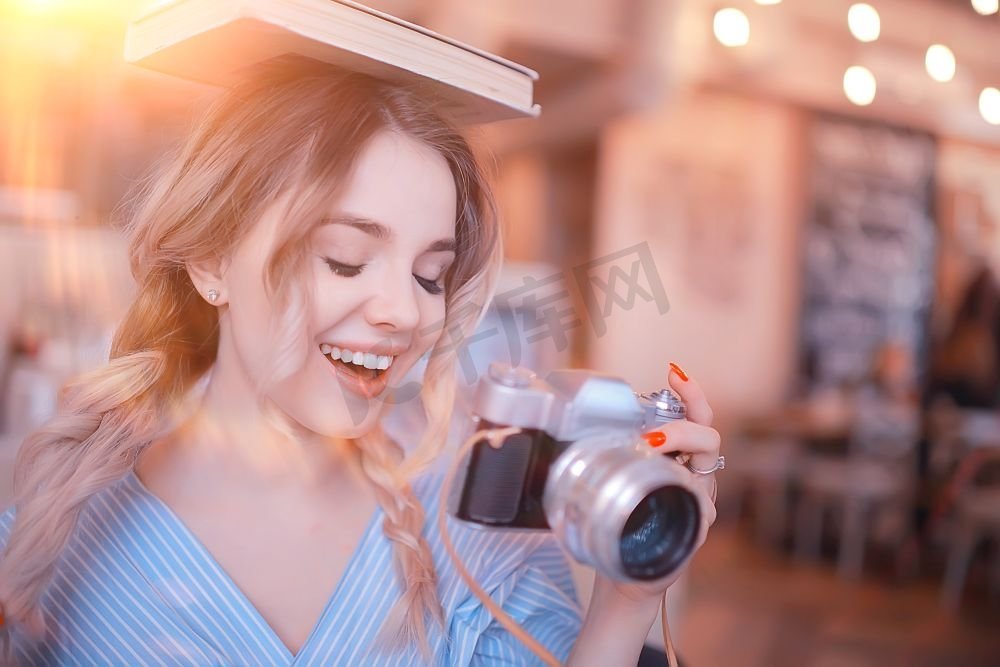 动漫雾气摄影图片-动漫雾气摄影作品-千库网