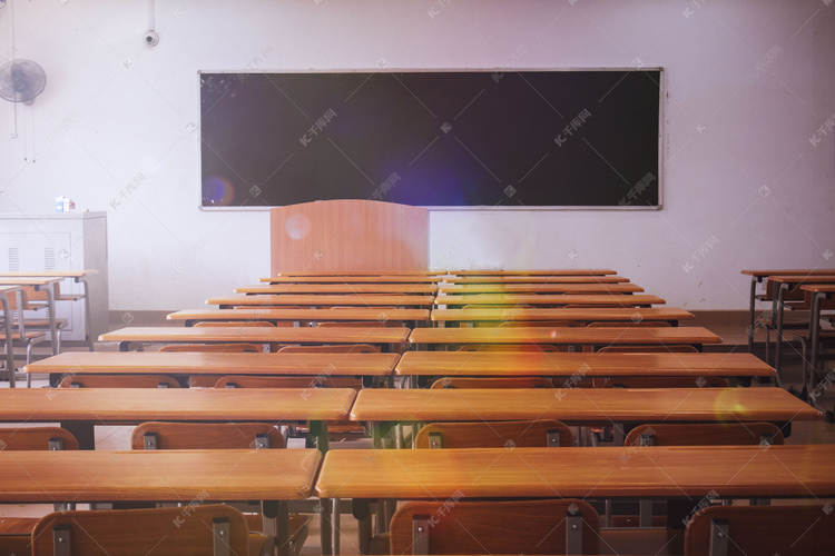 校园生活之无人的教室高清摄影大图 千库网