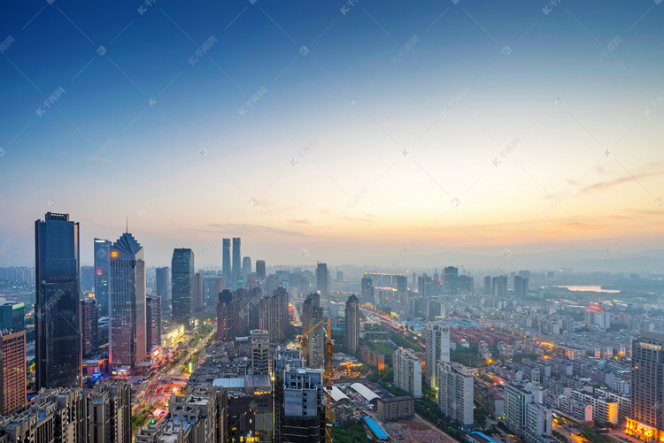Beautiful cityscape at Nanchang China高清摄影大图-千库网