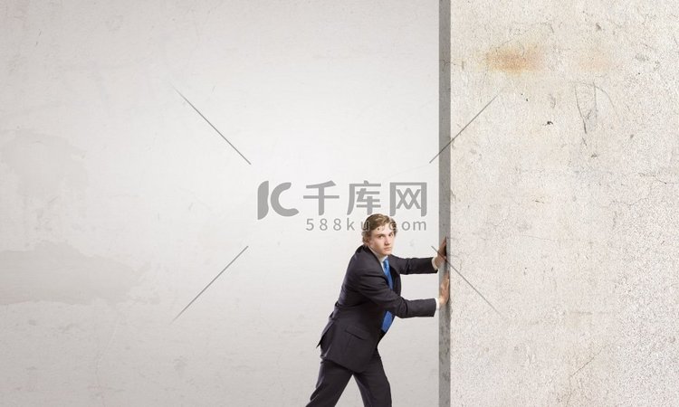 克服障碍。高清摄影大图-千库网