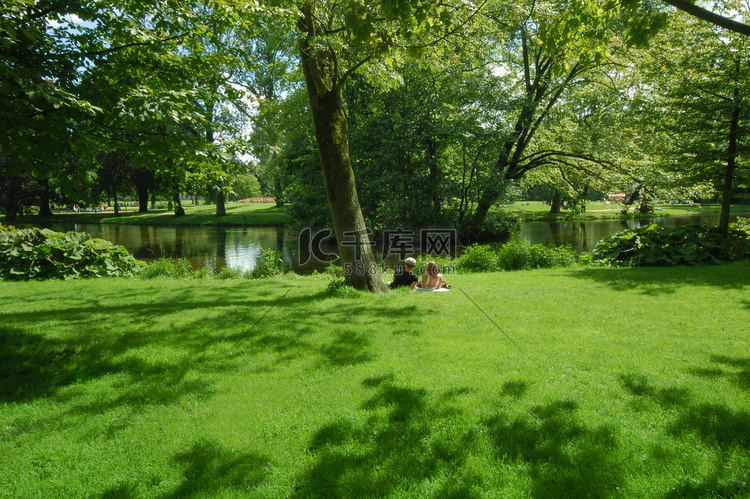 城市公园高清摄影大图-千库网