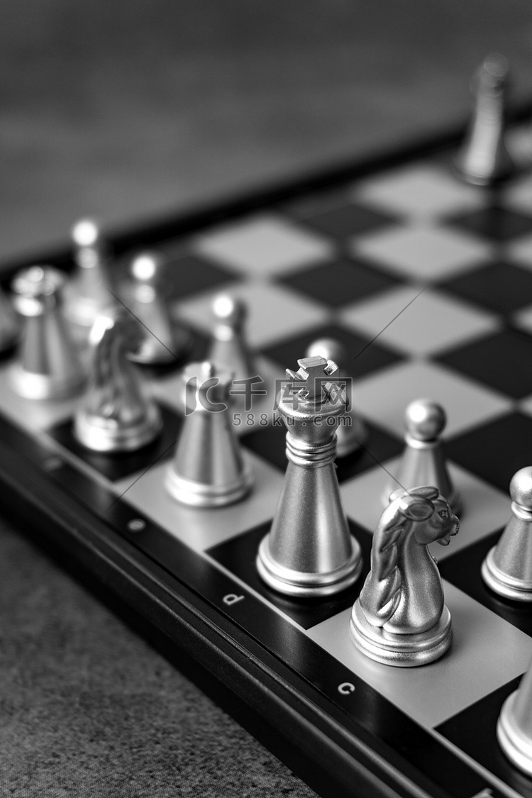 国际象棋益智棋盘高清摄影大图-千库网