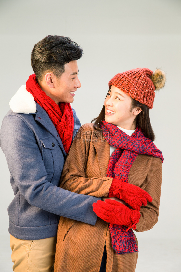 浪漫情侣高清摄影大图-千库网