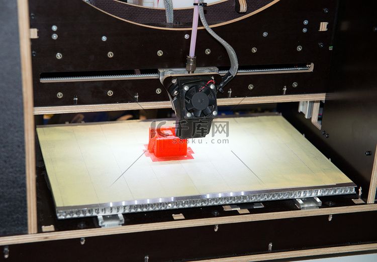 3D Printer - FDM Printing高清摄影大图-千库网