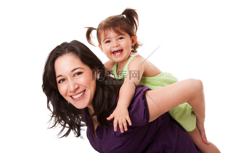 Fun piggyback ride高清摄影大图-千库网