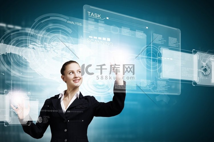 技术创新。年轻迷人的女商人触摸数字屏幕的标志高清摄影大图-千库网