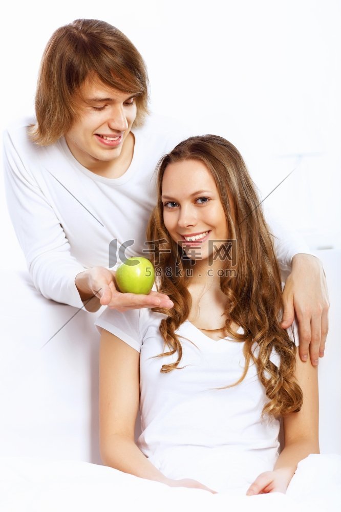 4Z8YIIlsdeumfEGujrYPMFAOVOdEct6reN68j34/oGKqg ...