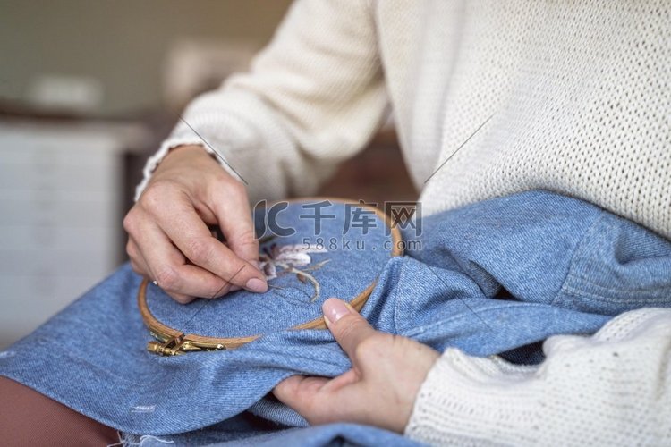 关闭裁缝手工作与针3高清摄影大图-千库网