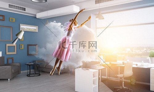 芭蕾舞女孩子在粉红色的裙子跳舞。混合媒体。梦想成为芭蕾舞演员。混合媒体高清摄影大图-千库网