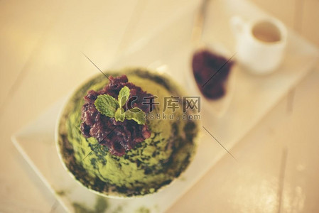 茶绿茶冰淇淋高清摄影大图-千库网