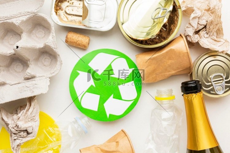 装调味料的罐头高清摄影大图-千库网