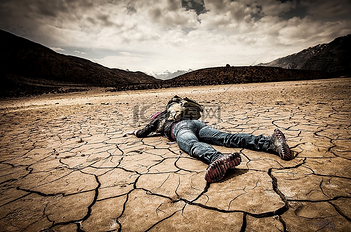 地面虫子图片-地面虫子素材-地面虫子模板图片下载-千库网