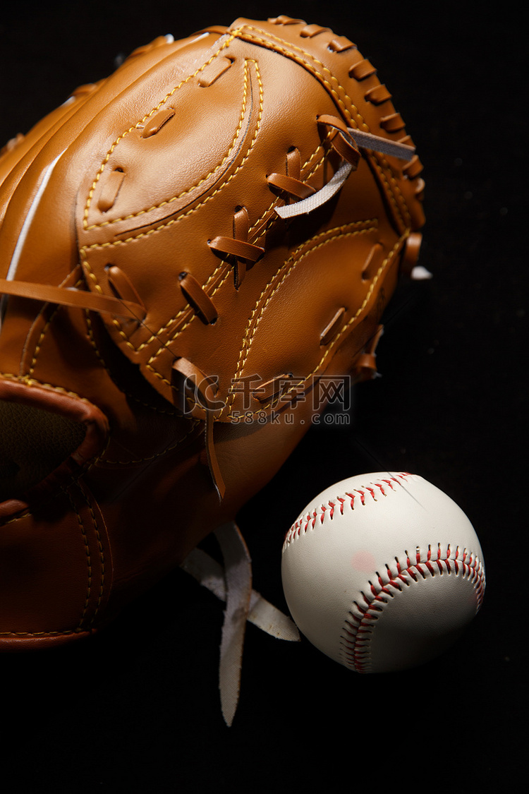 棒球手套高清摄影大图-千库网