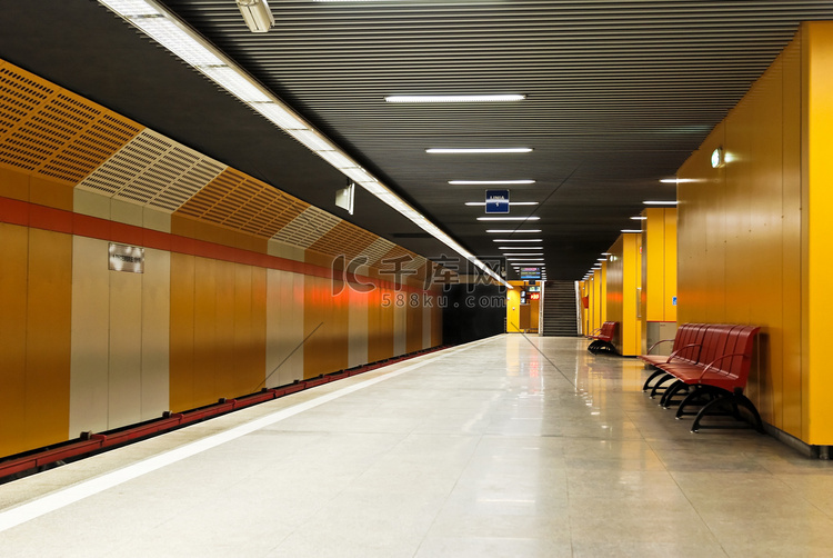 地铁站高清摄影大图-千库网