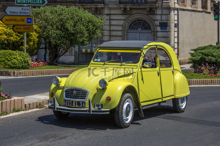 雪铁龙 2CV - 法国高清摄影大图-千库网