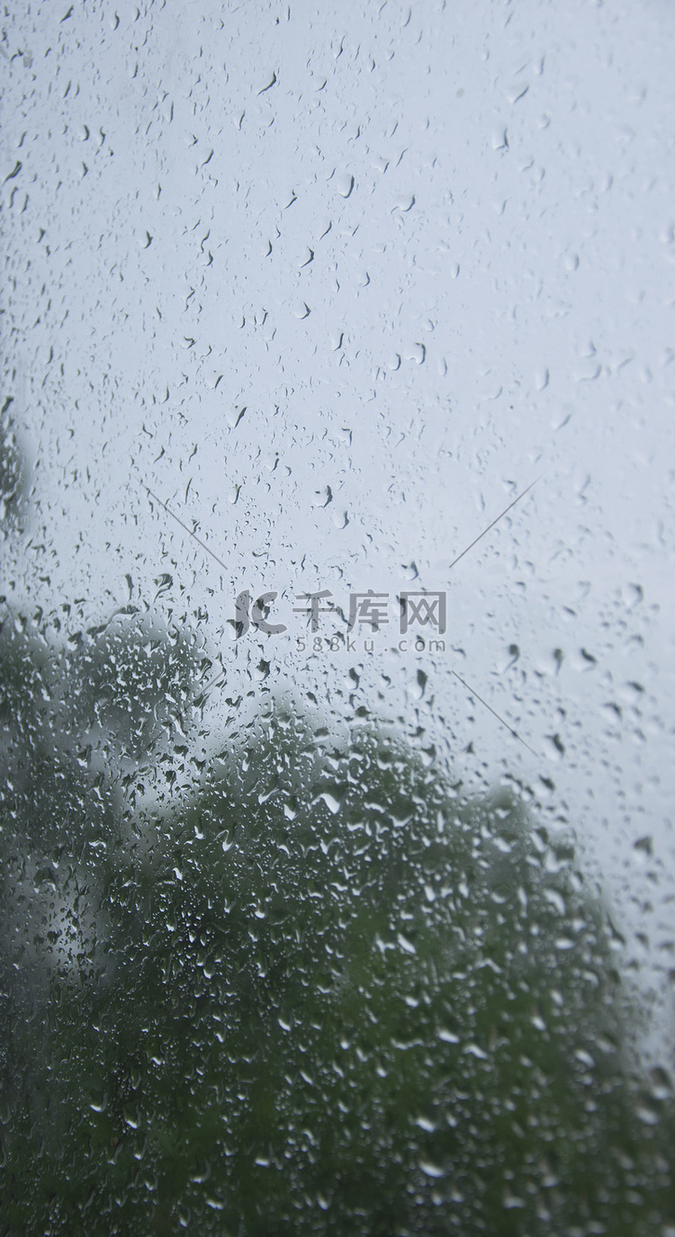 水滴高清摄影大图-千库网