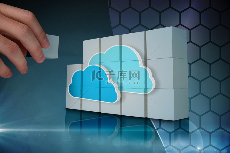 手楼墙的复合形象高清摄影大图-千库网