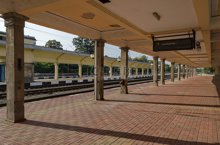 火车站 Ruse 铁路站台高清摄影大图-千库网