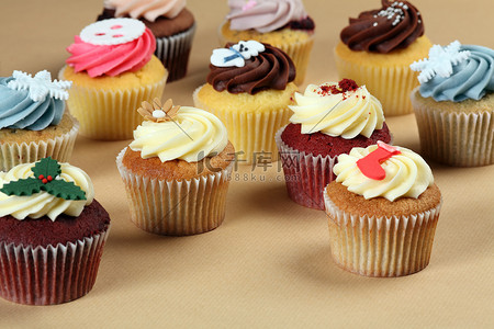 节日纸杯蛋糕高清摄影大图-千库网