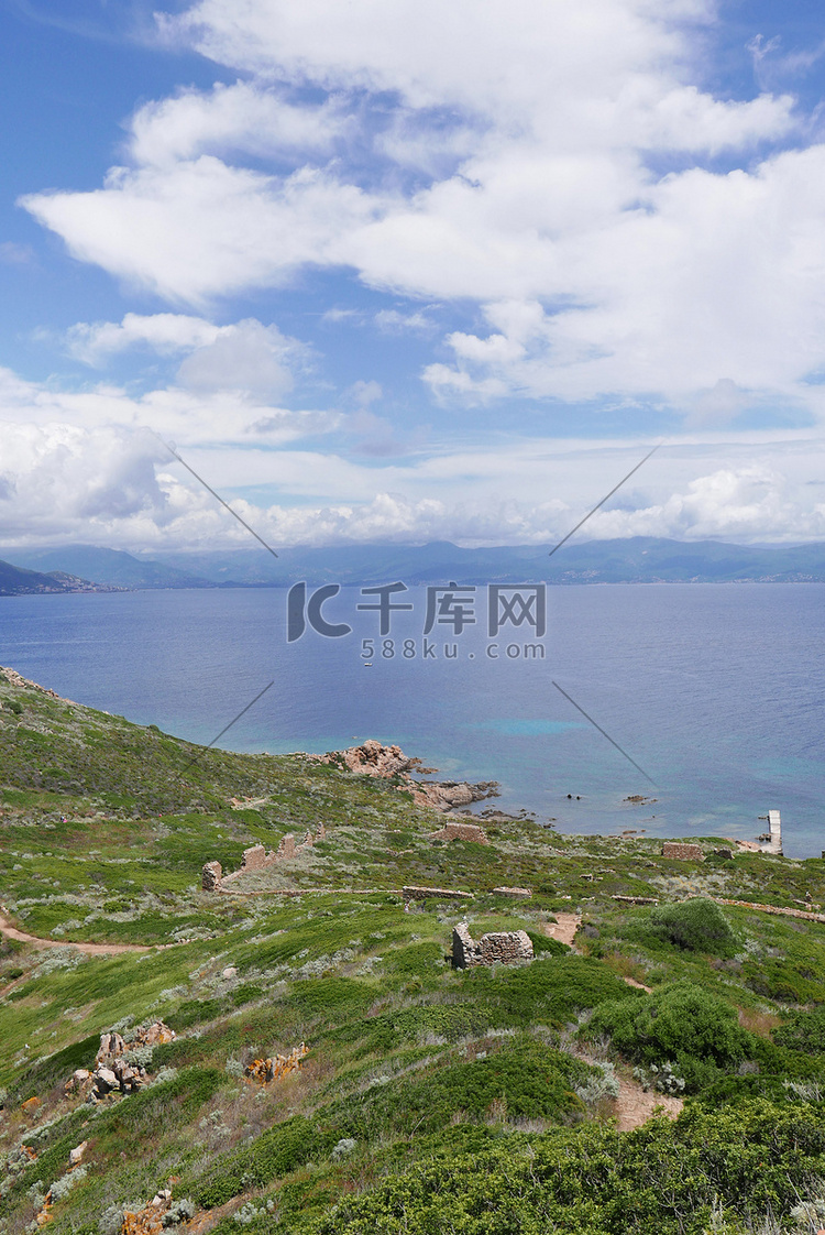 在科西嘉岛南部度假。高清摄影大图-千库网