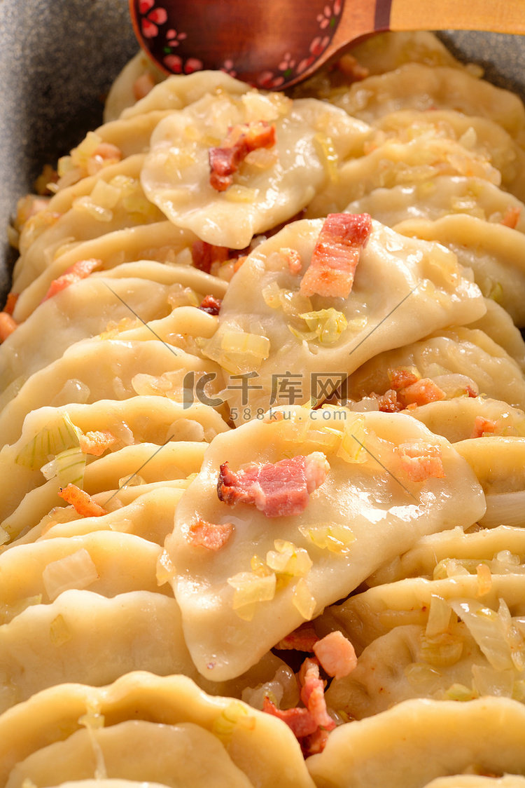 Pierogi.波兰菜高清摄影大图-千库网