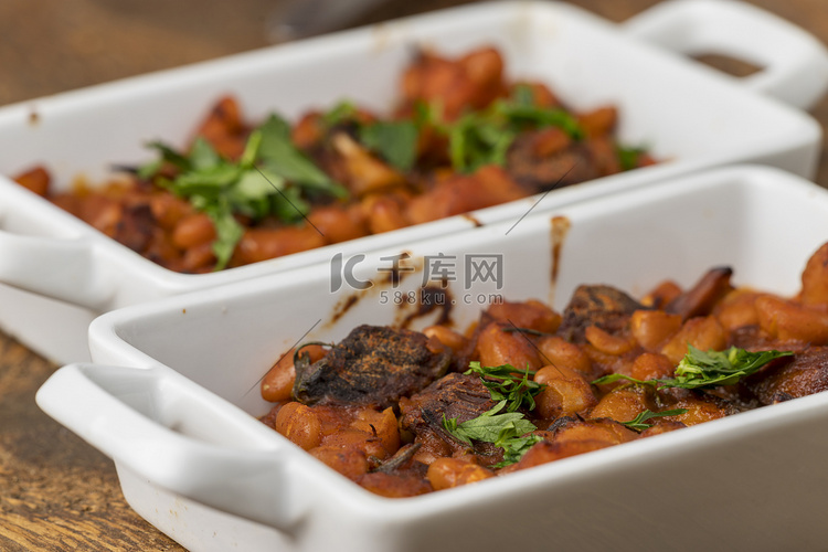 daube，一种典型的木头地方菜高清摄影大图-千库网