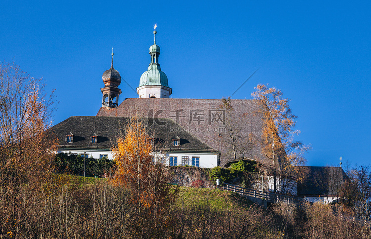 贝希特斯加登国家公园的 Koenigssee 镇高清摄影大图-千库网