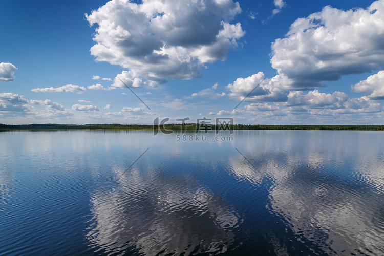 俄罗斯 Vyg 河景观高清摄影大图-千库网