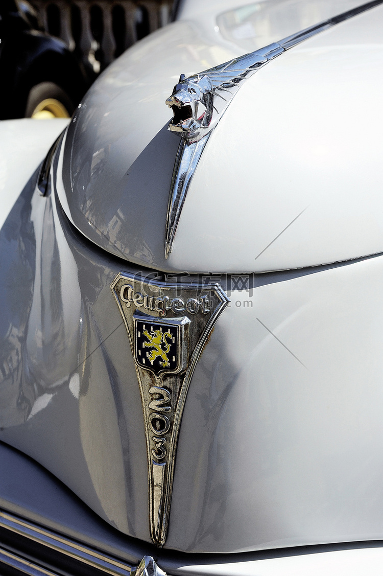 1948 年至 1960 年生产的标致 203高清摄影大图-千库网