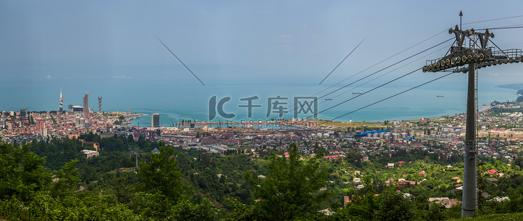 巴统，格鲁吉亚 - 7 月 20 日： 从机舱索道查看高清摄影大图-千库网