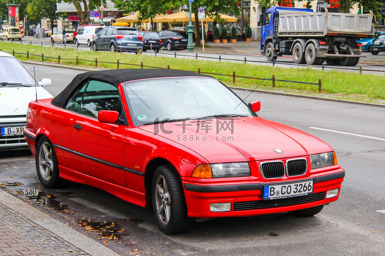 宝马E36 3系高清摄影大图-千库网