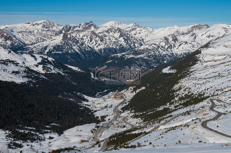 安道尔 - 滑雪和单板滑雪高清摄影大图-千库网