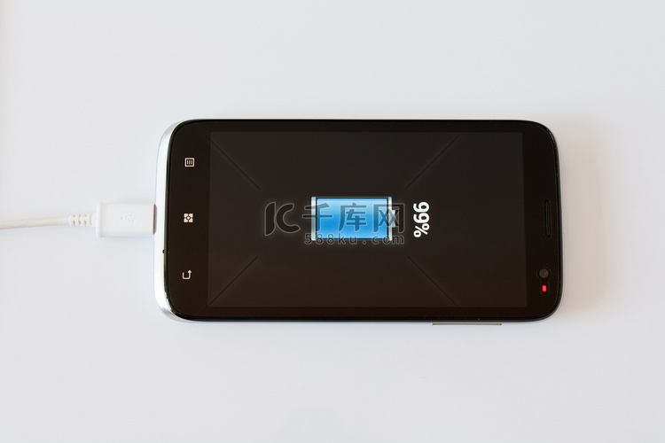 智能手机充电线高清摄影大图-千库网
