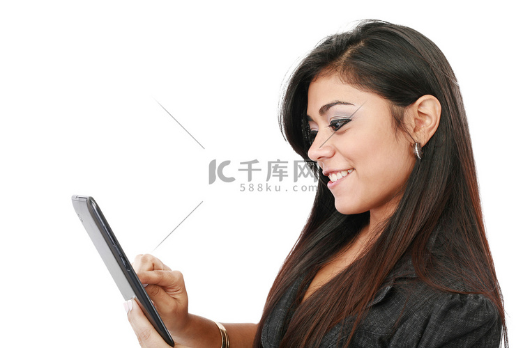 幸福的女人与 tablet pc 计算机的图片高清摄影大图-千库网