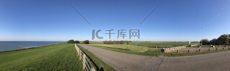 Warns 的 Rode Klif 周围的全景高清摄影大图-千库网