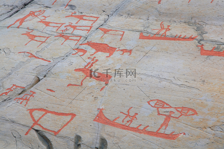 挪威阿尔塔的石刻高清摄影大图-千库网