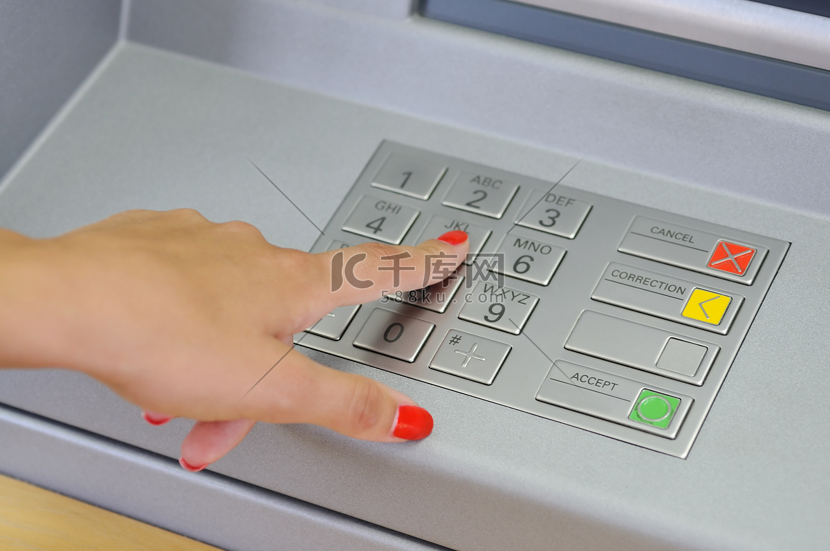ATM - 输入密码高清摄影大图-千库网