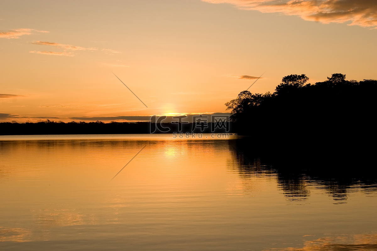 桑多瓦尔湖高清摄影大图-千库网