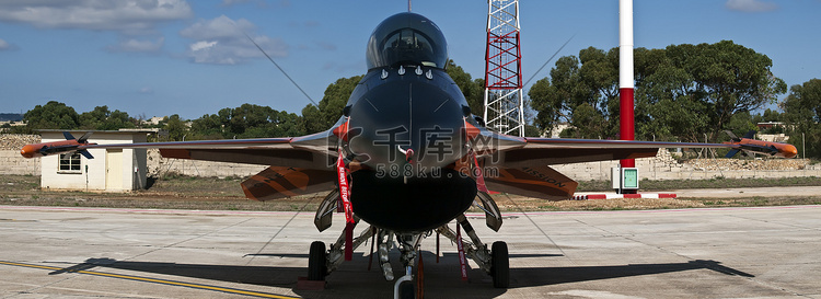 RNLAF F-16 后备队高清摄影大图-千库网