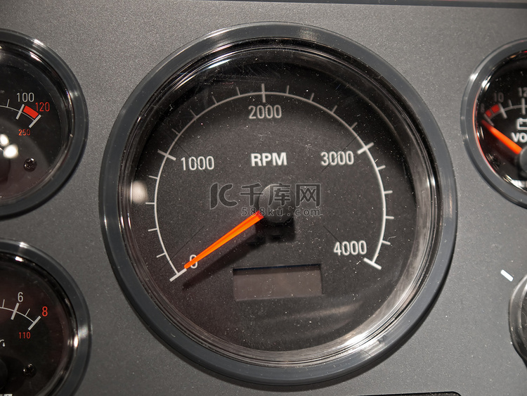 RPM 需要更快的速度高清摄影大图-千库网