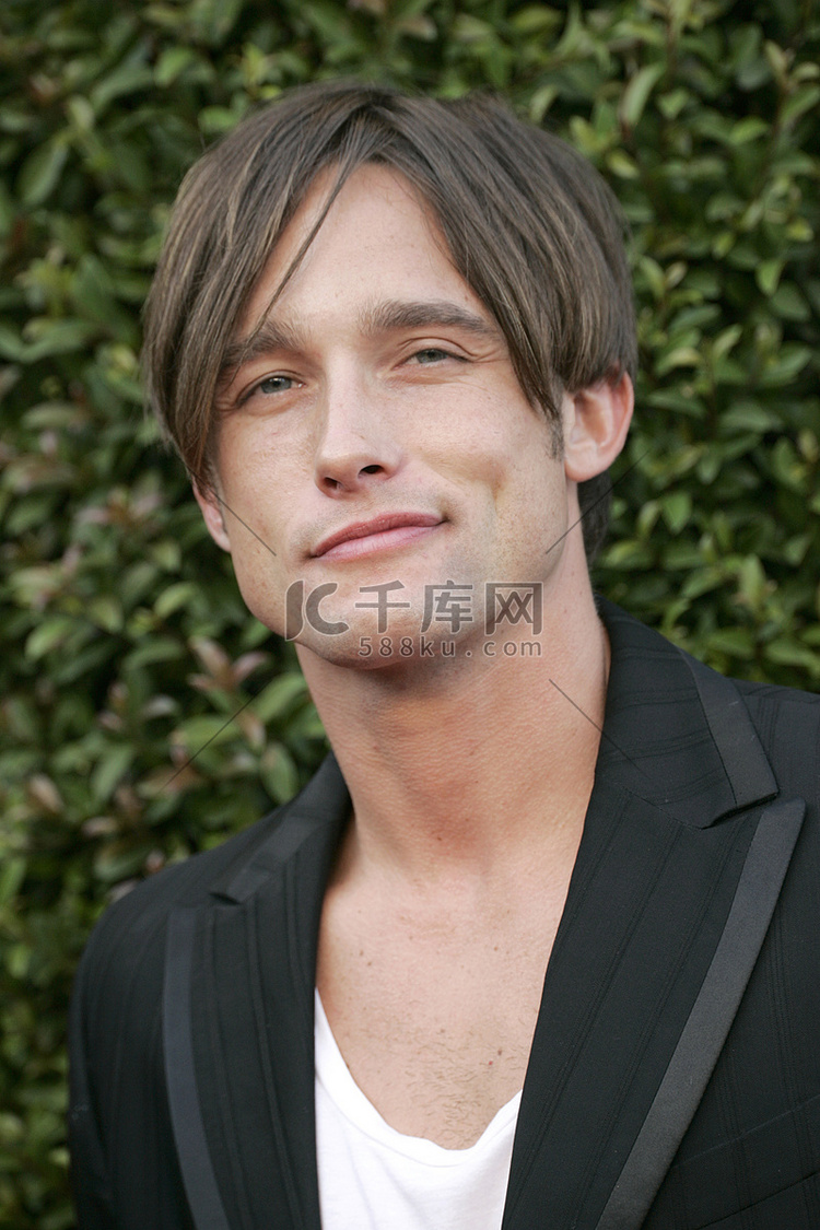杰·肯尼斯·约翰逊高清摄影大图-千库网