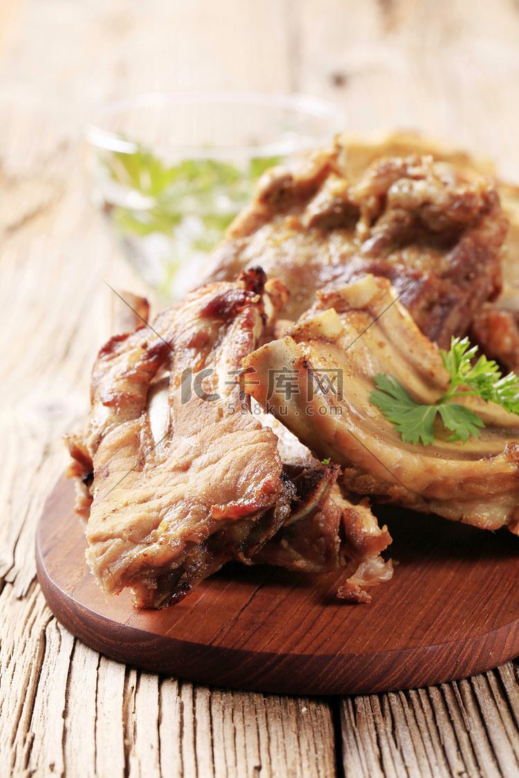 烤排骨高清摄影大图-千库网