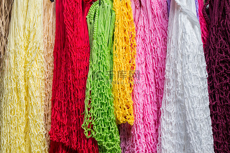 市场上各种颜色的网眼袋高清摄影大图-千库网