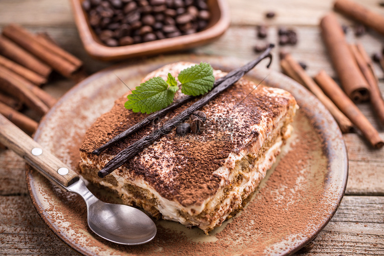 提拉米苏蛋糕高清摄影大图-千库网