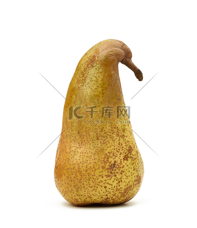 孤立在白色背景上的大成熟的绿色梨高清摄影大图-千库网